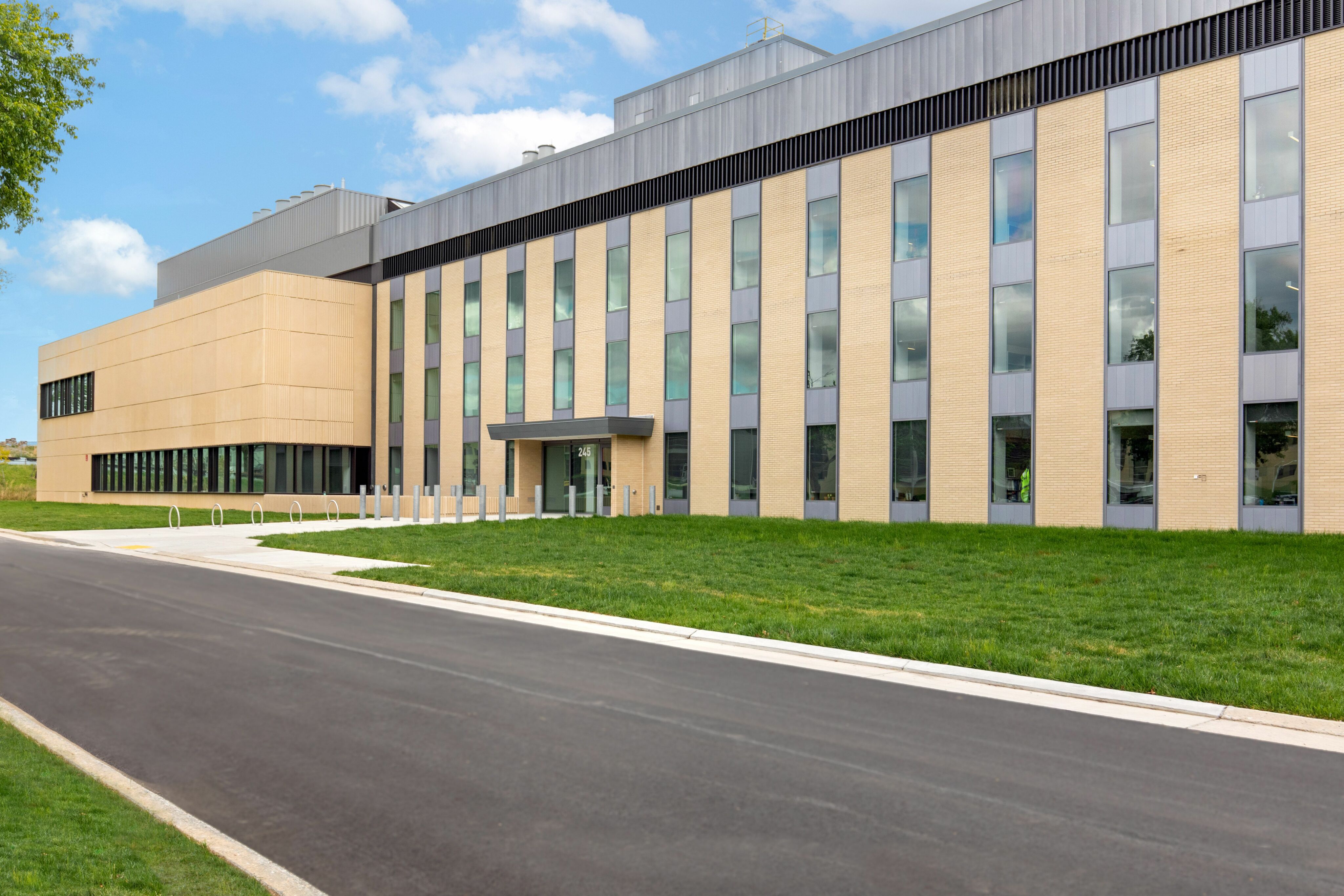 Building 245 Radiation Physics Laboratory Expansion and Modernization ...